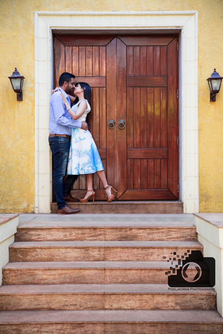 34 Pre wedding shoot ideas for Couple photoshoot (Updated for 2020)